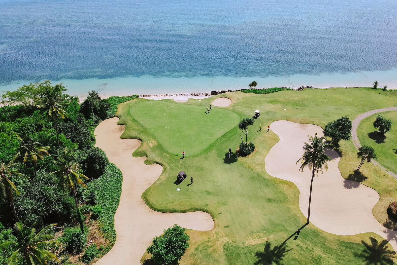 Active experiences in Tampah Hills and Lombok